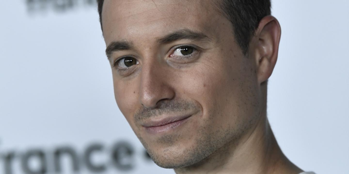 Le journaliste Hugo Clément lève 1,5 million d’euros pour son site Vakita